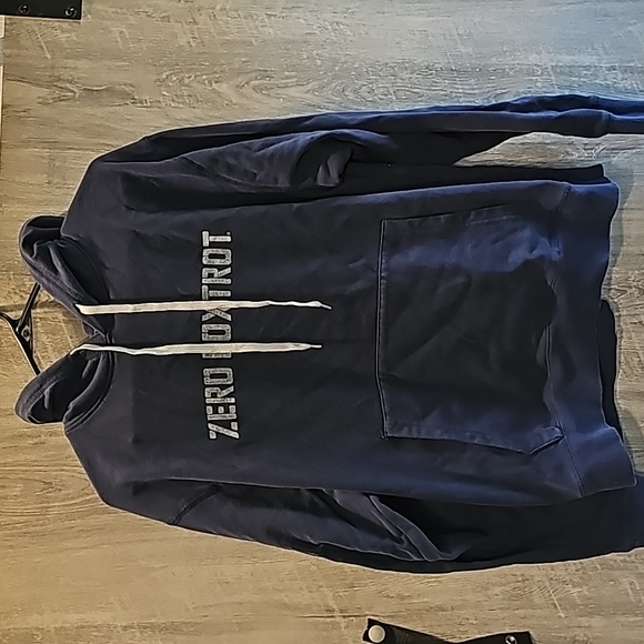 Zero Foxtrot | Shirts | Zero Foxtrot Mens Medium Vintage Hoodie In Navy ...